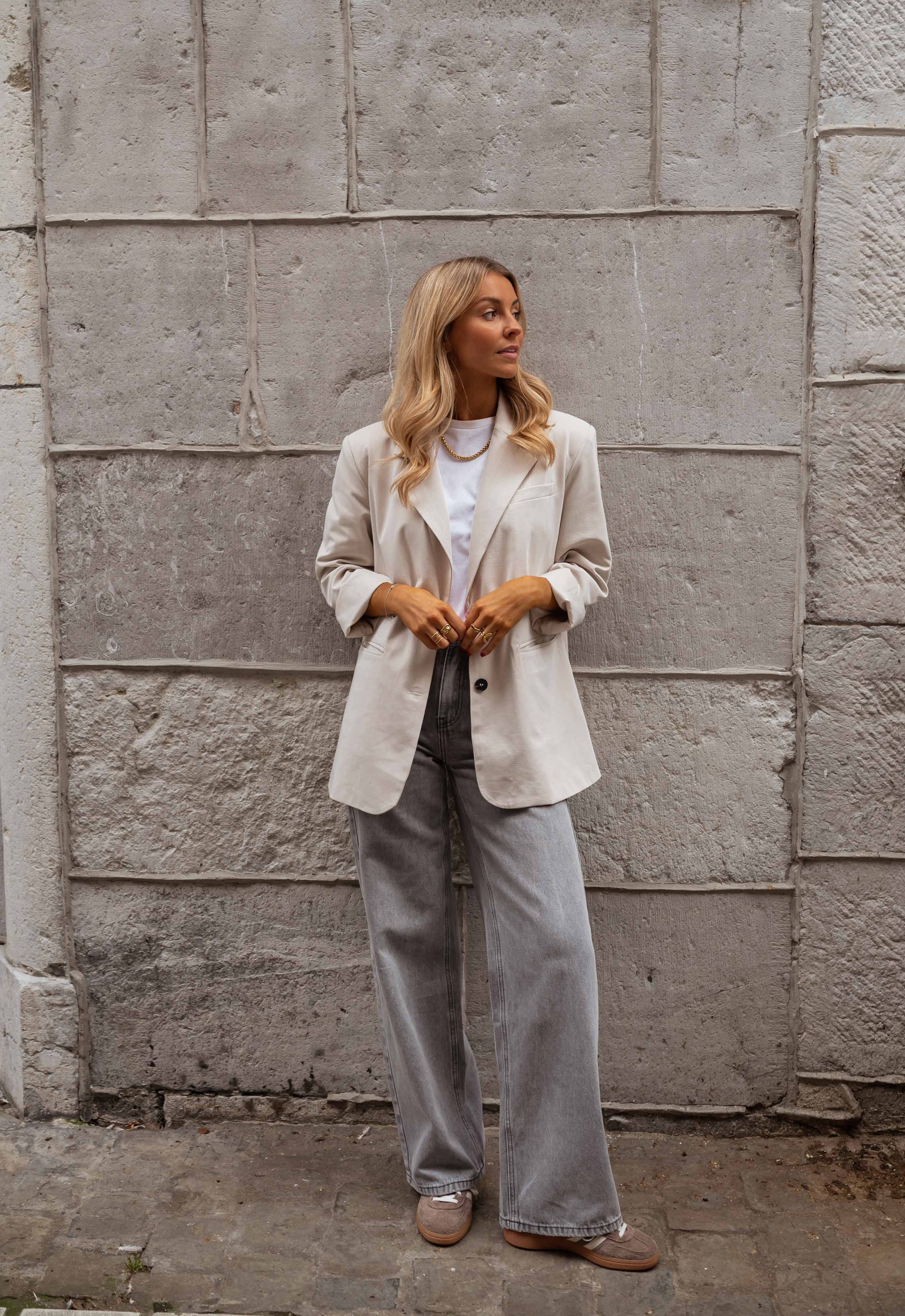 Beige Norma Blazer – Easy Clothes North America