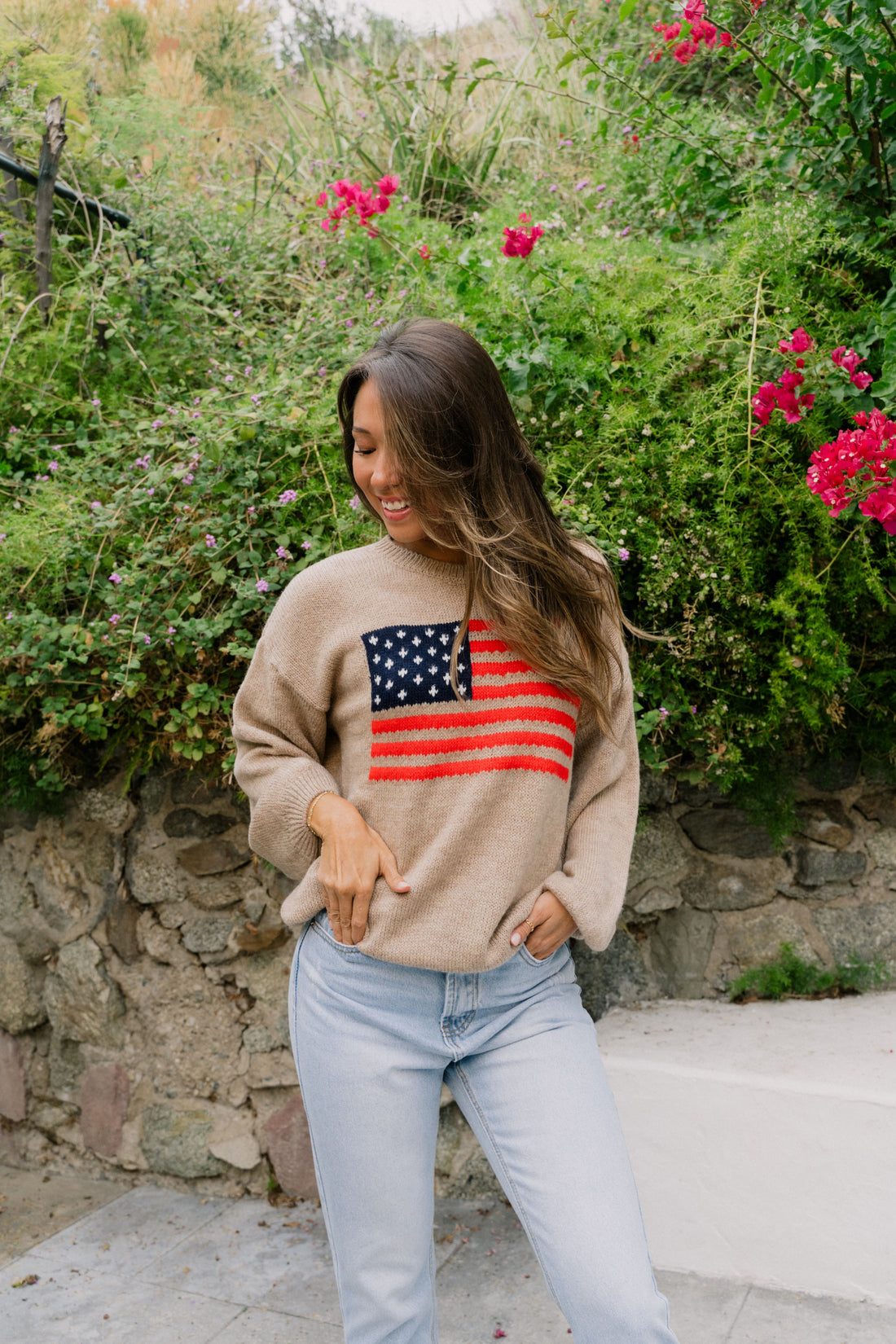 Camel USA Sweater – Easy Clothes North America