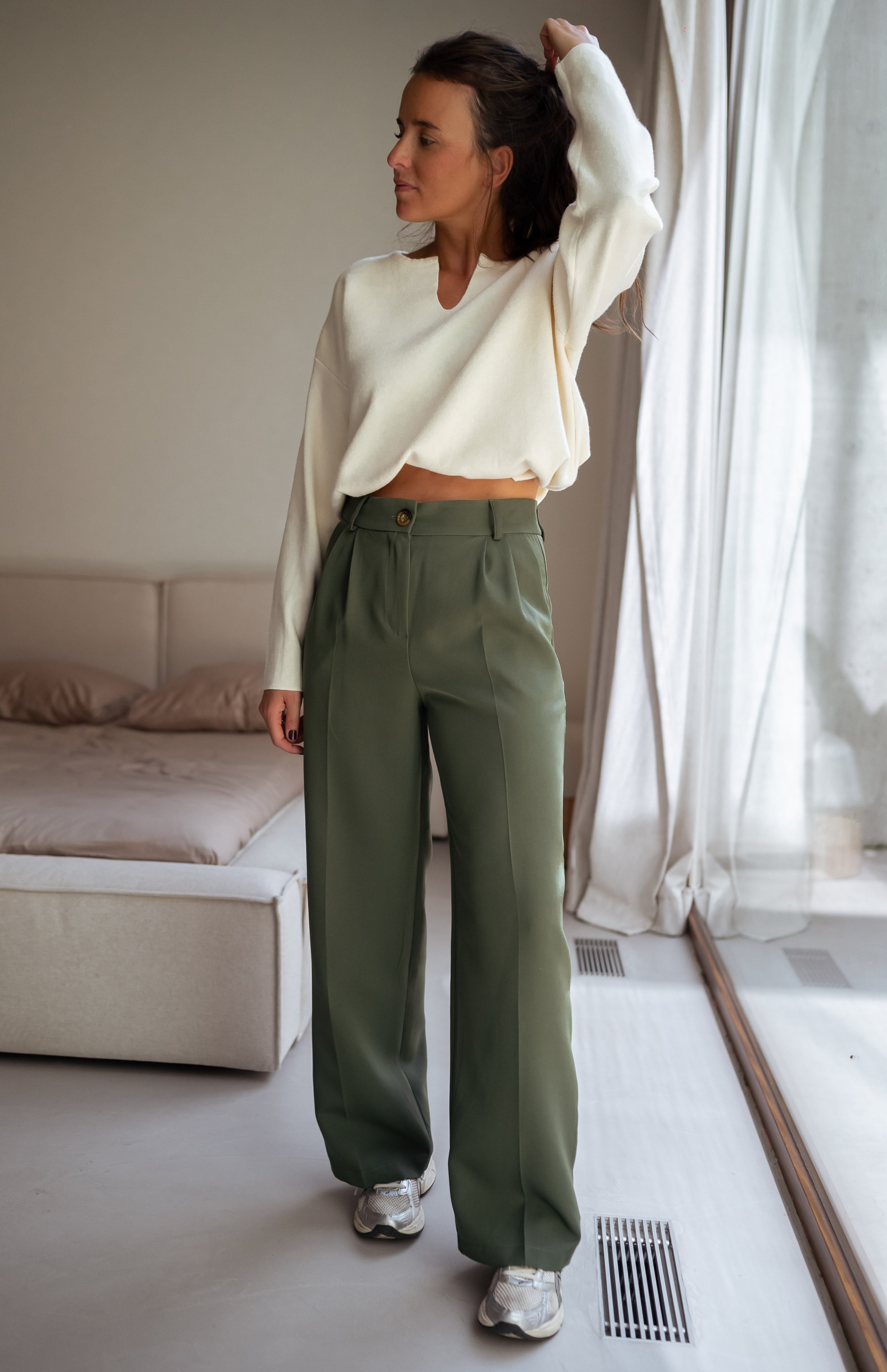Khaki Lowen Pants – Easy Clothes North America
