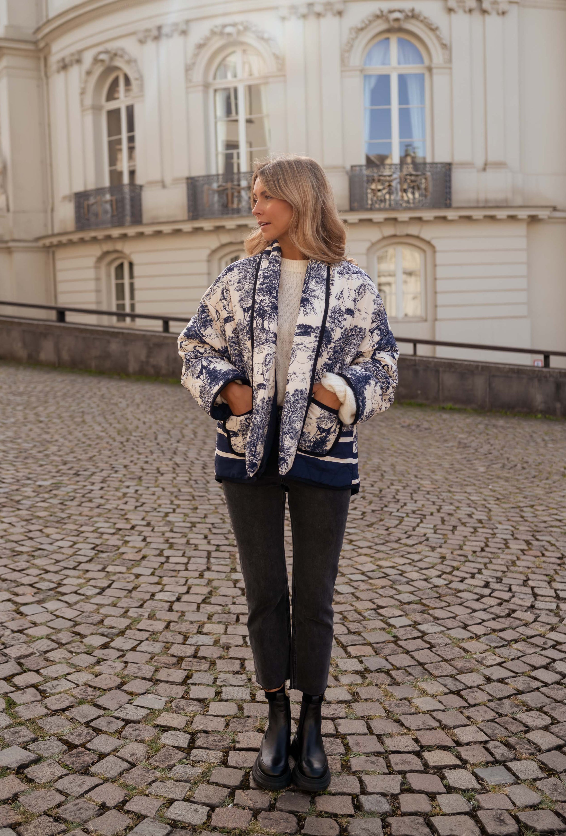 Navy Blue Aster Jacket – Easy Clothes North America