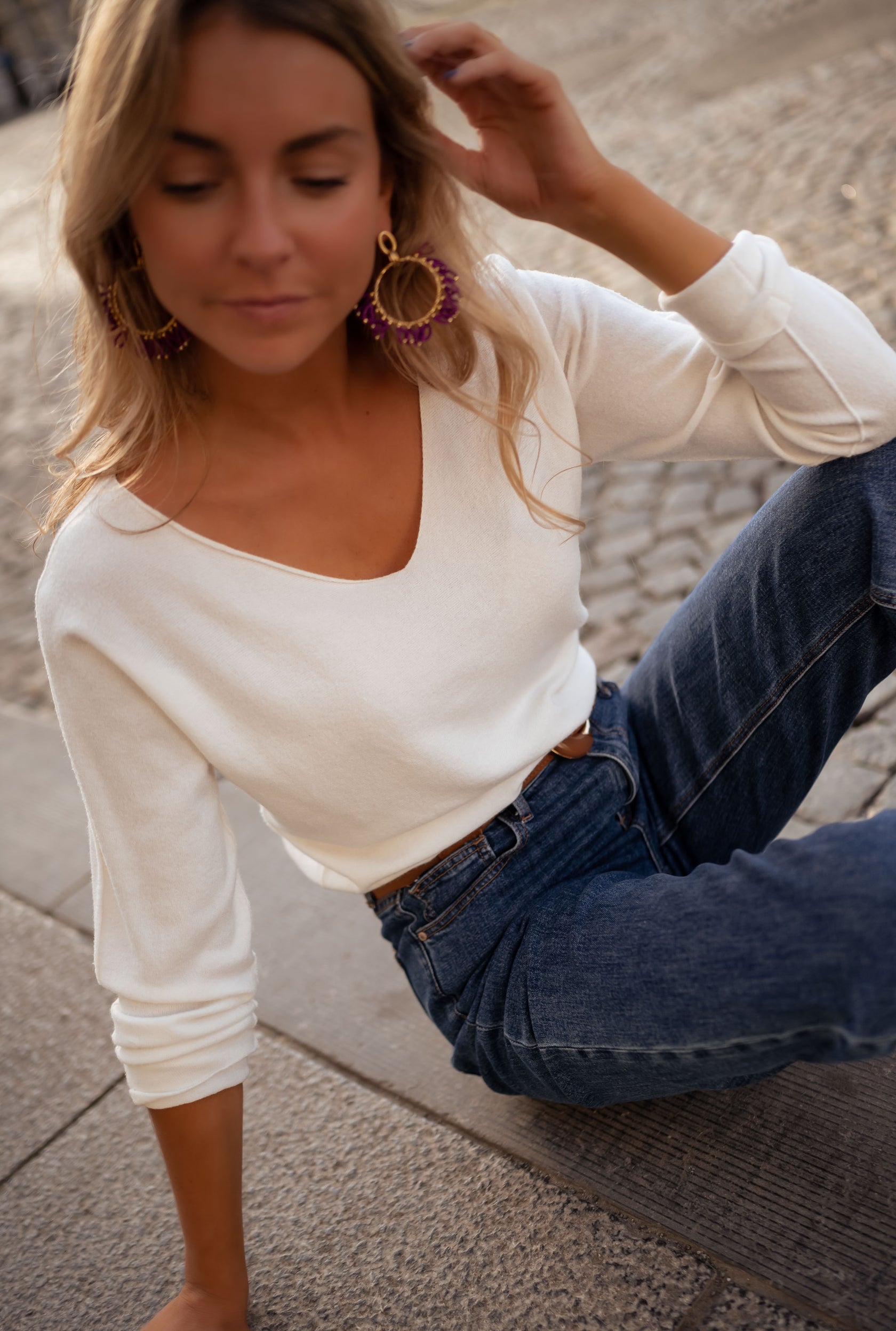 Ecru Bouma Thin Sweater – Easy Clothes North America