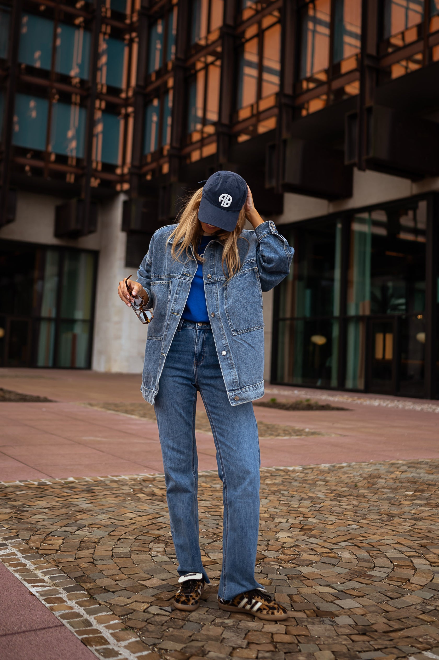 Blue Maddie Jeans – Easy Clothes North America