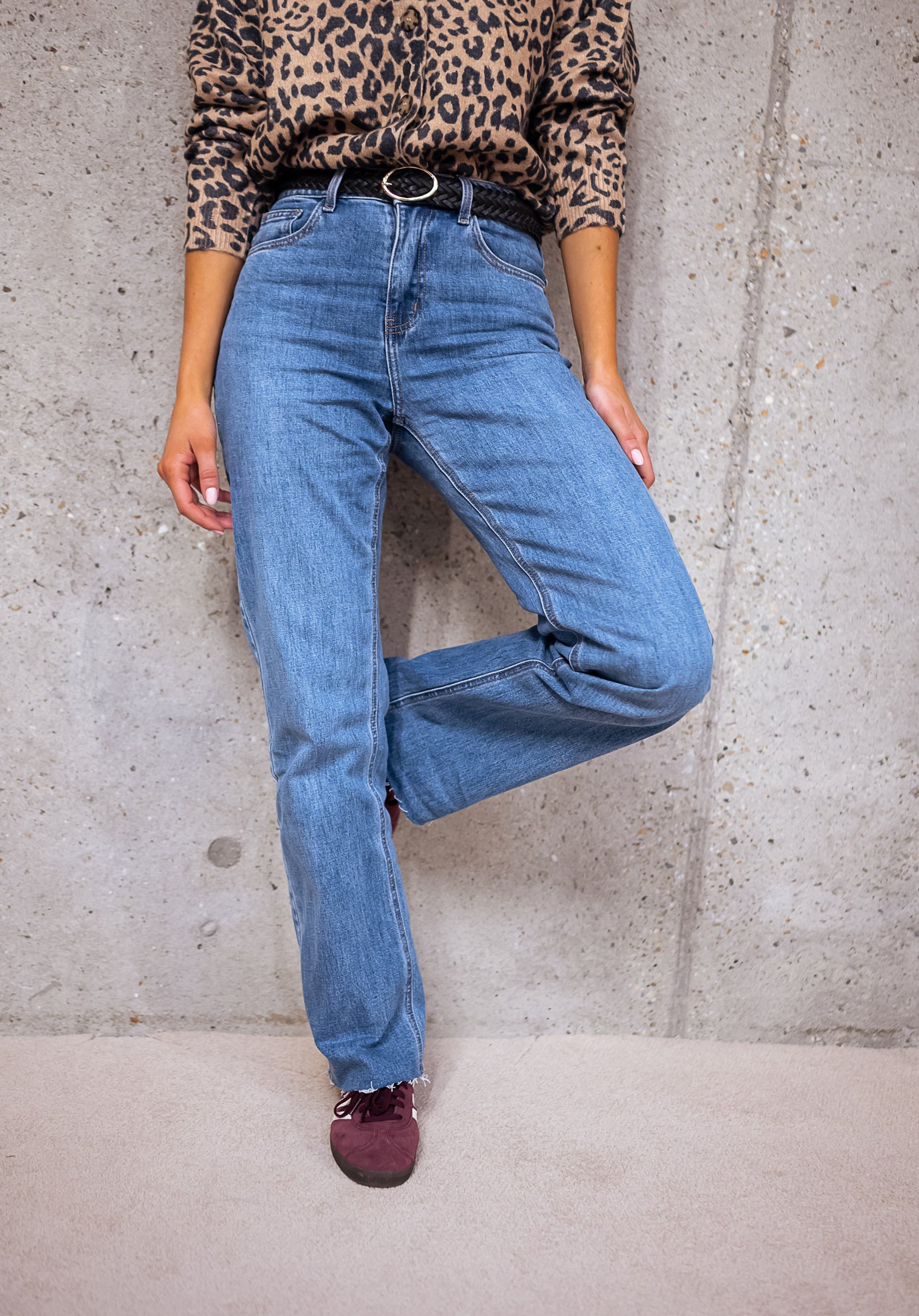 Blue Maddie Jeans – Easy Clothes North America