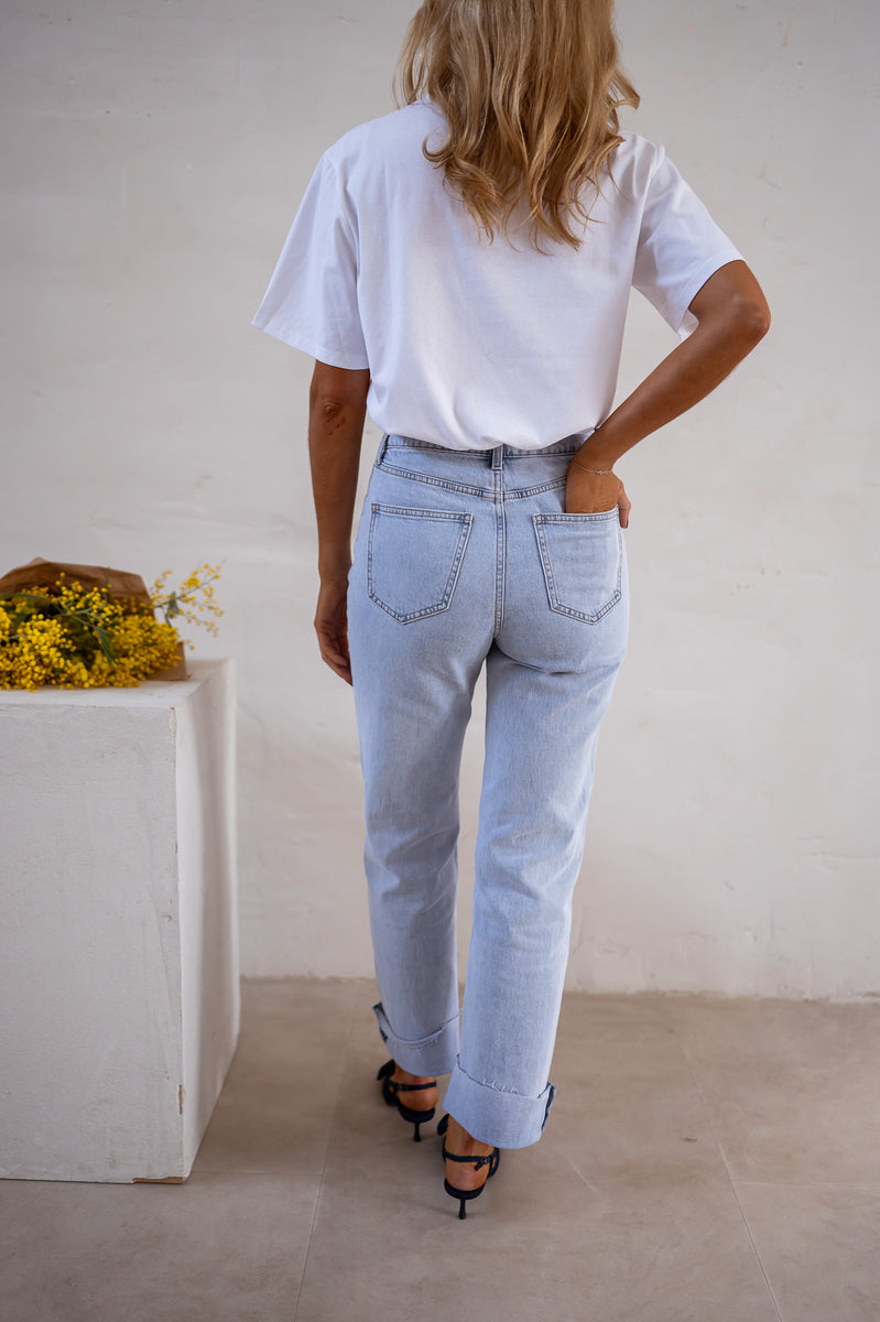Light Blue Maddie Jeans – Easy Clothes North America