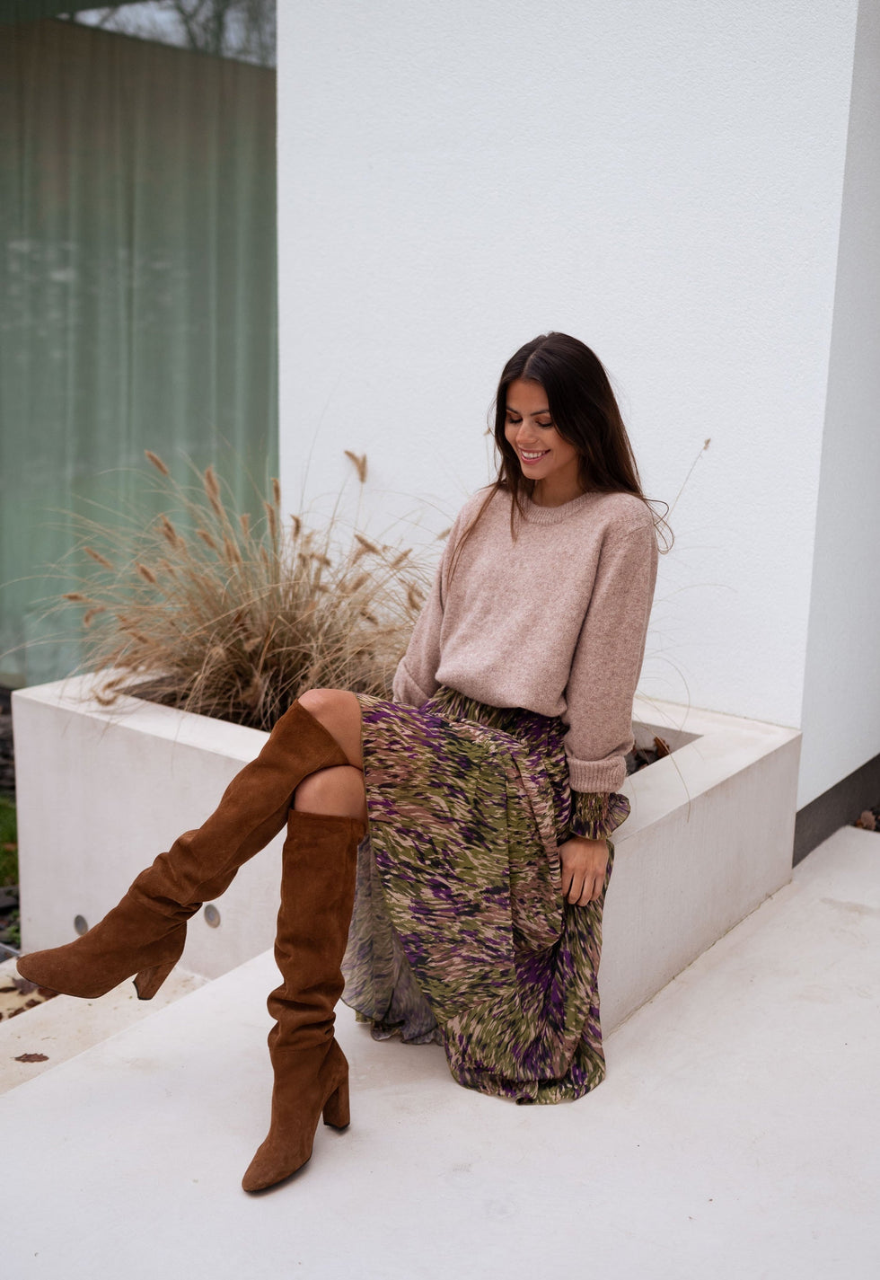 Beige Erza Sweater – Easy Clothes North America