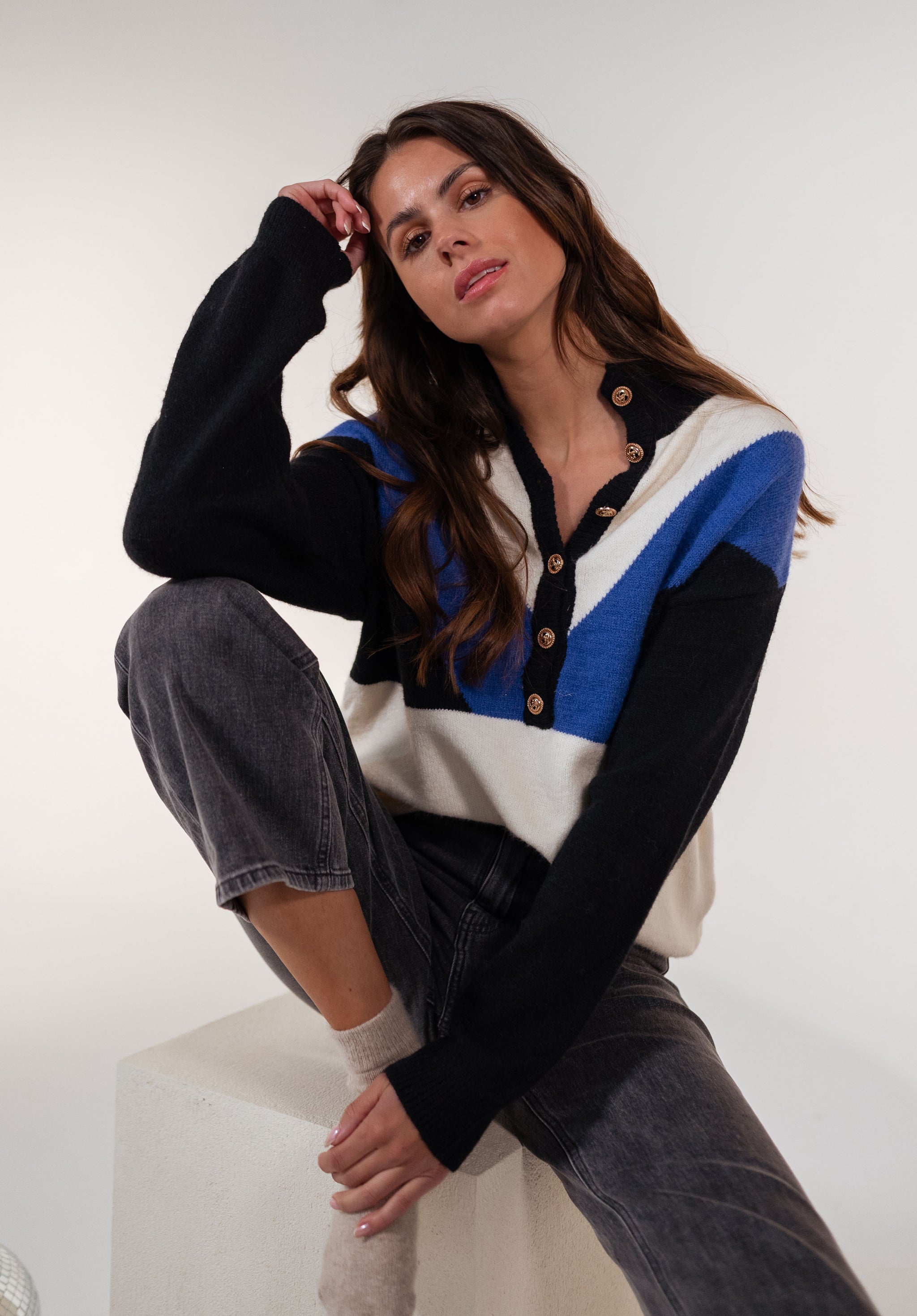 Blue and Ecru Neve Sweater – Easy Clothes North America