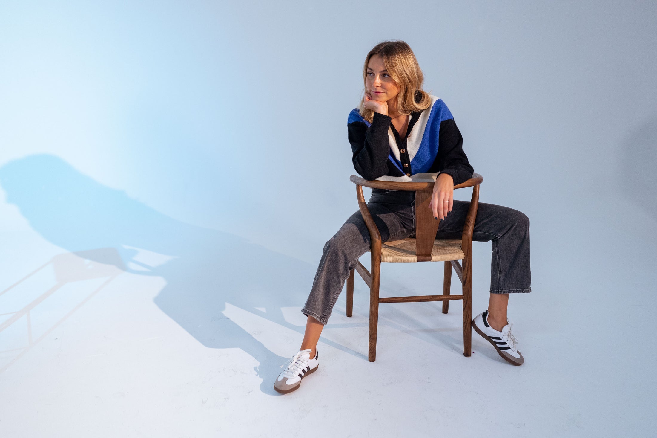 Blue and Ecru Neve Sweater – Easy Clothes North America