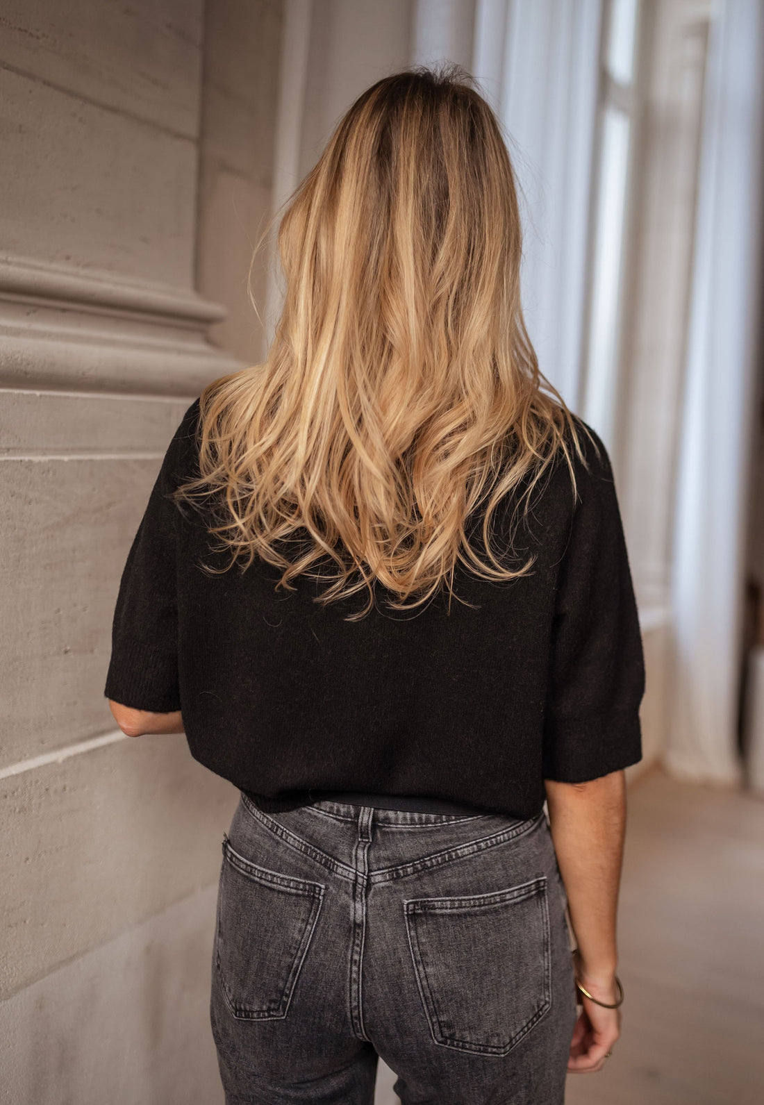 Black Clark Sweater – Easy Clothes North America