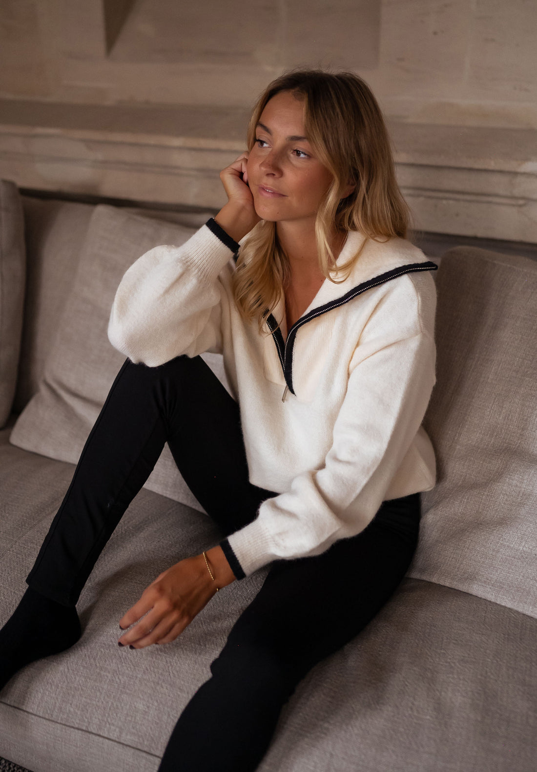 Ecru Pola Sweater – Easy Clothes North America