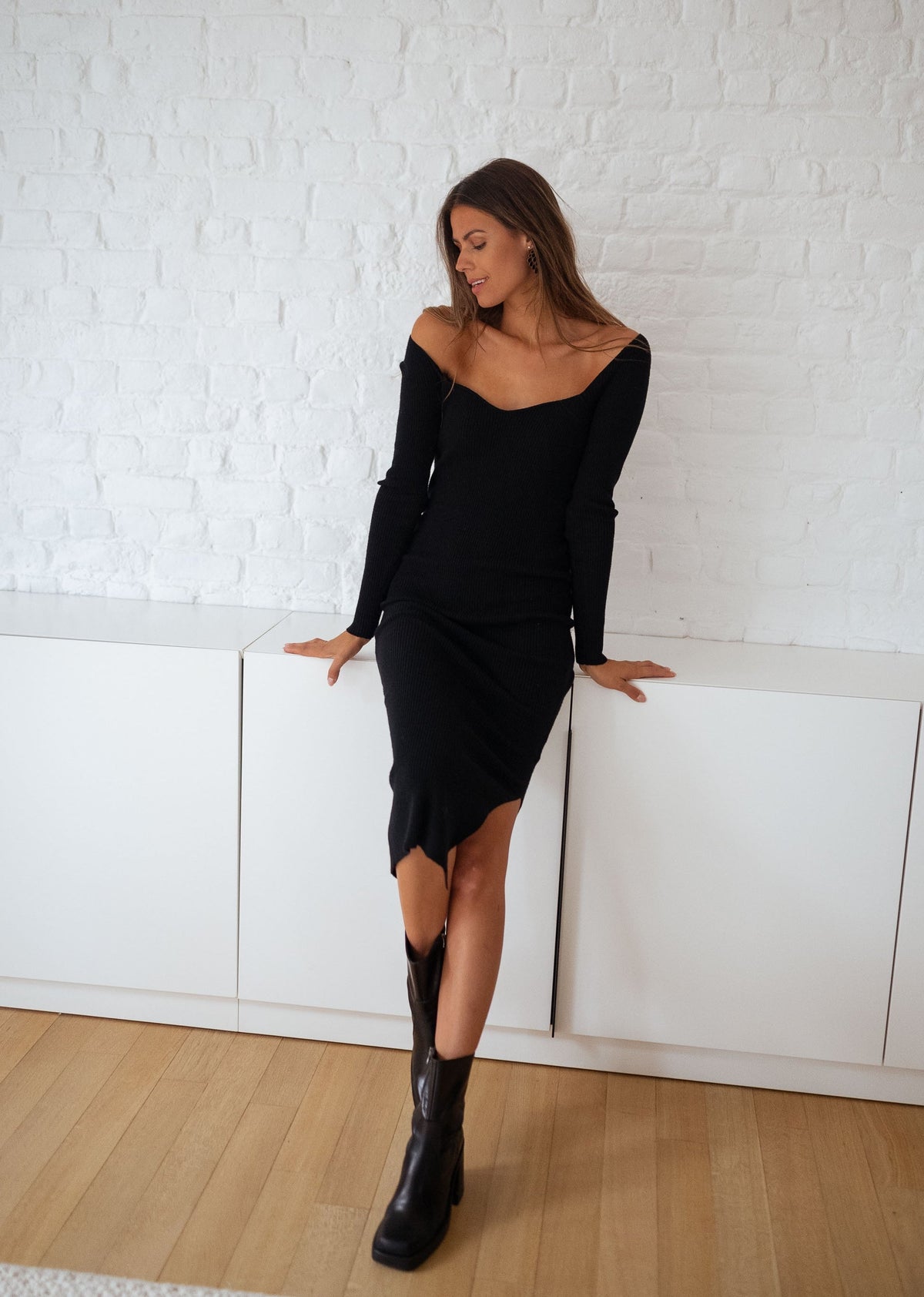 Black Joela Sweater – Easy Clothes North America