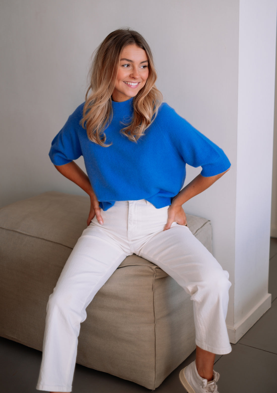 Blue Clark Sweater – Easy Clothes North America
